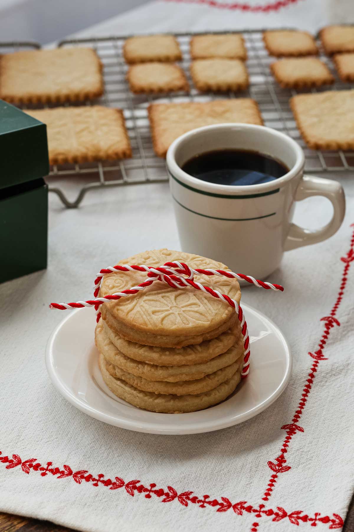 The Ultimate Guide to Embossed Rolling Pin Shortbread Cookies